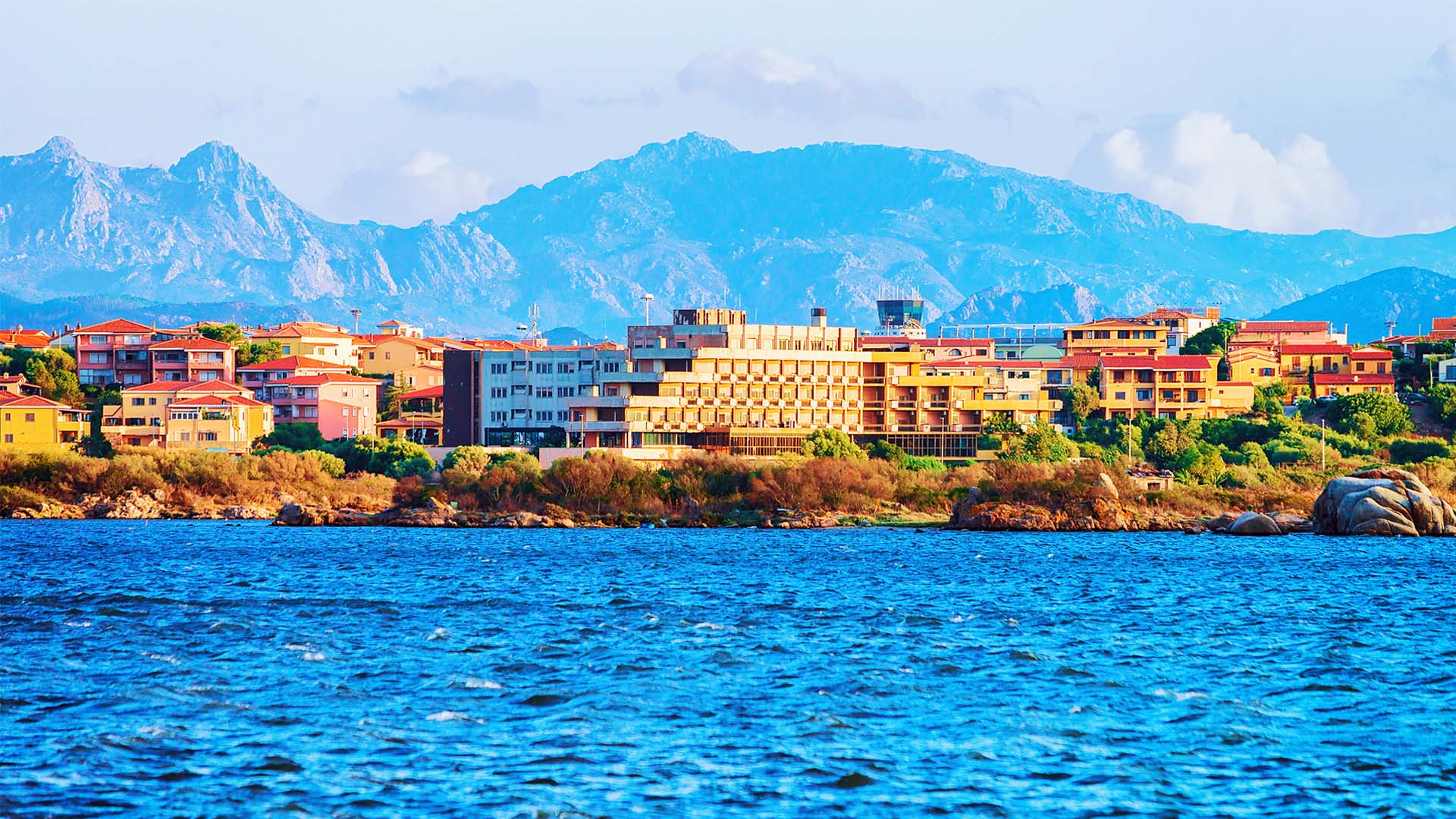 FBO & Ground Handling - Olbia Costa Smeralda Airport (LIEO) | Olbia ...