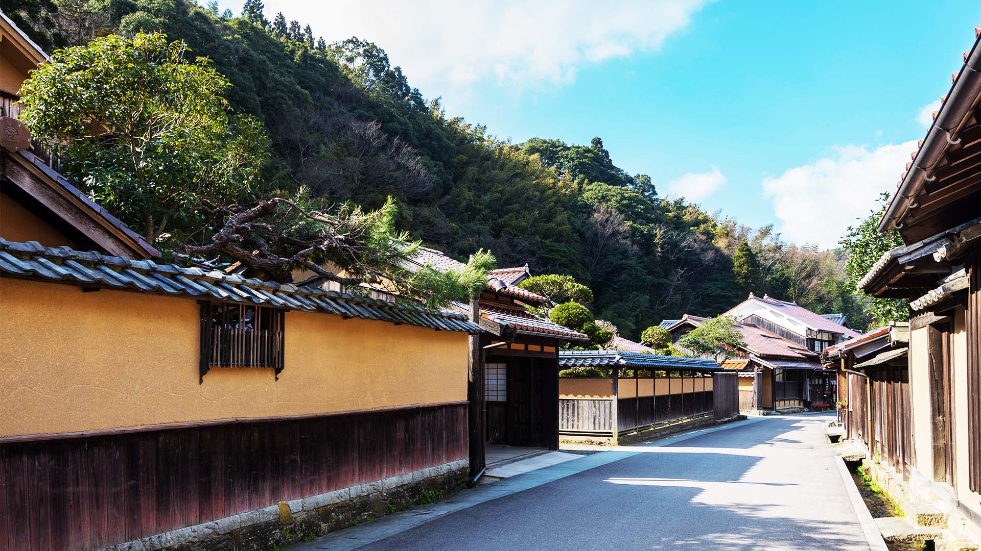 FBO & Ground Handling - Hagi-Iwami Airport (RJOW) | Iwami, Japan ...