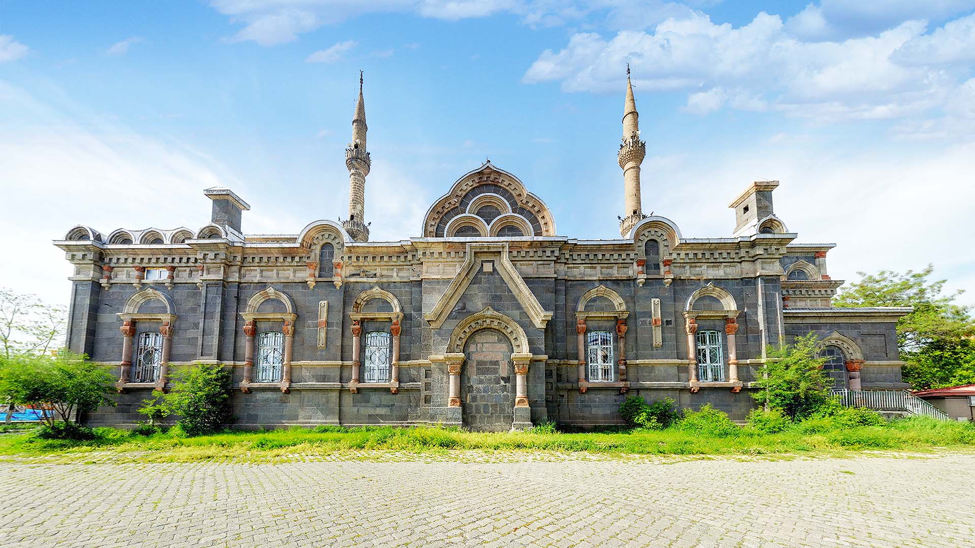 FBO & Ground Handling - Kars Harakani Airport (LTCF) | Kars, Turkey ...