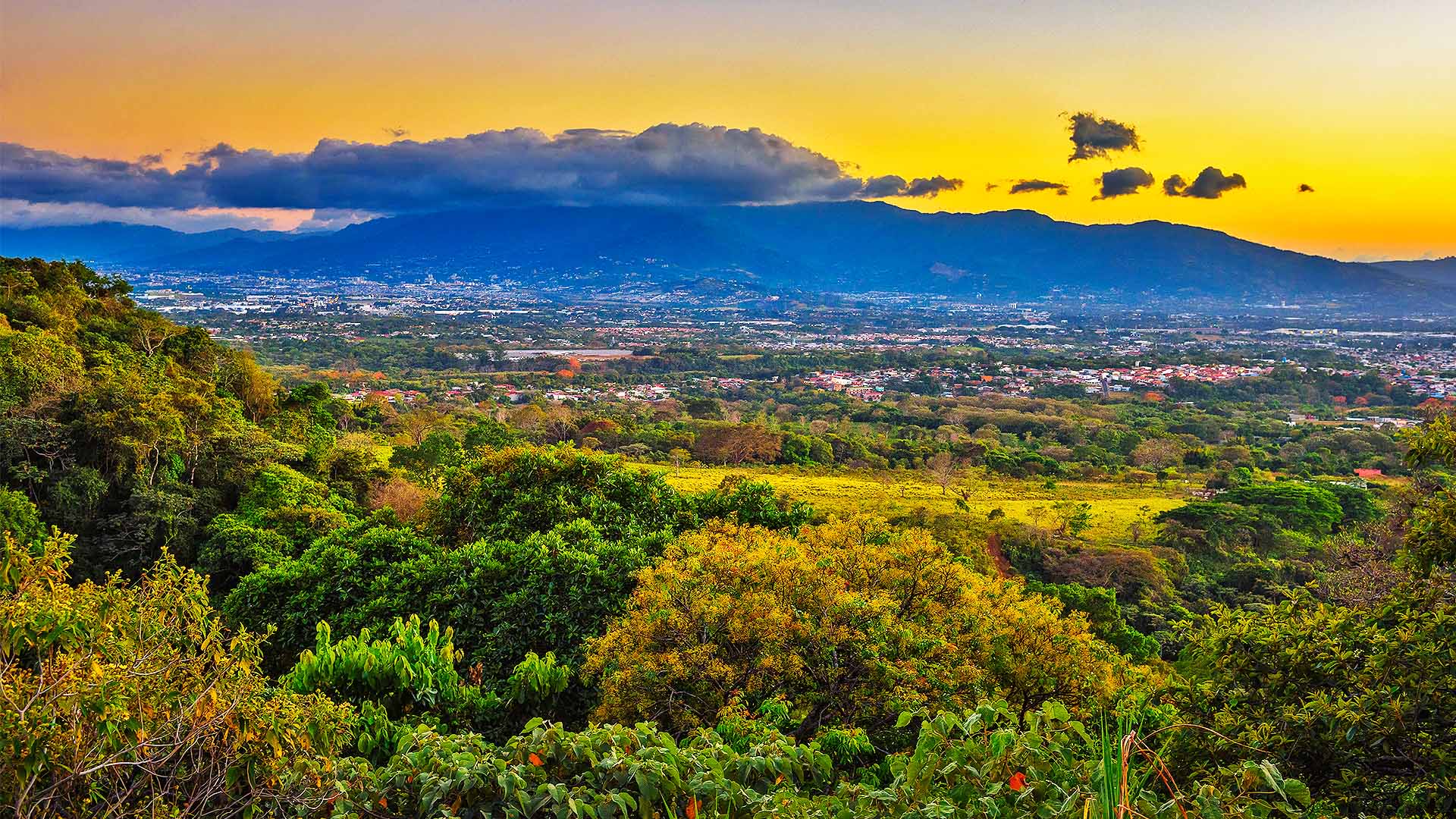 FBO & Ground Handling - Tobías Bolaños International Airport (MRPV ...